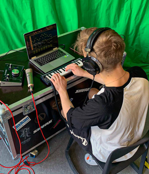 Neuer Beatproducer "AOT BEATZ" präsentiert seinen ersten HQ (Rap) Beat ...